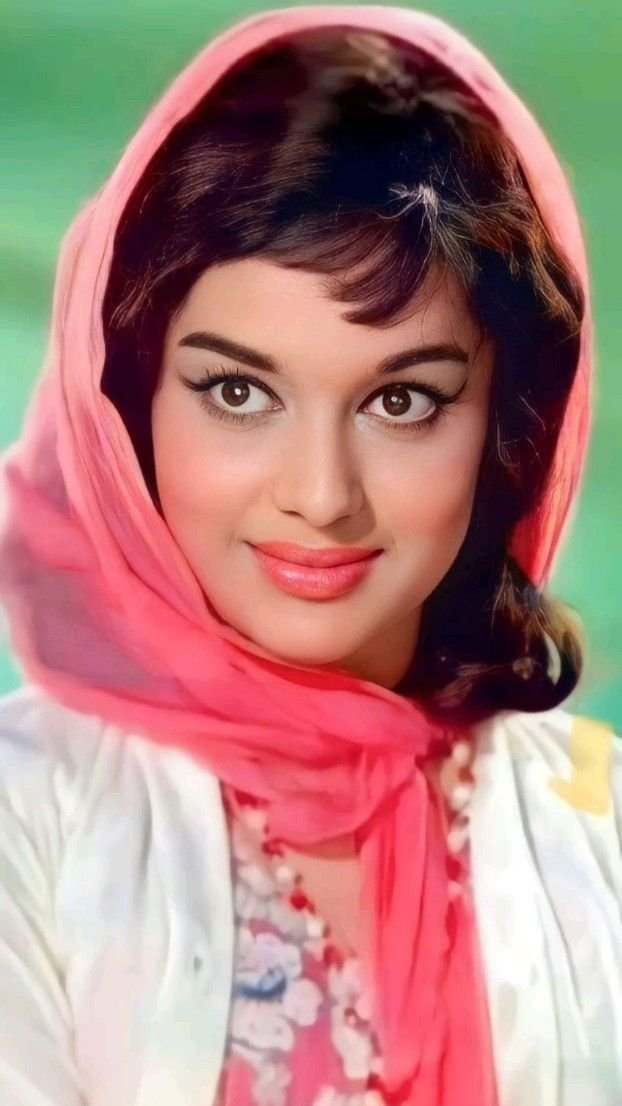 Asha Parekh - Biography, Age, Career, Family & More - Wikiunfold