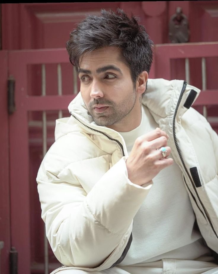 Hardy Sandhu - Biography, Age, Career, Family & More | Wikiunfold
