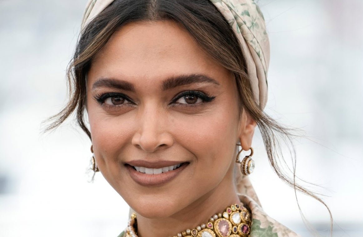 Deepika Padukone - Biography, Age, Career, Family & More - Wikiunfold